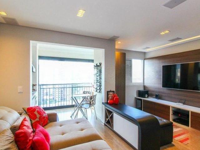 Excelente apartamento para venda em Barra Funda com 3 quartos, sendo 1 suíte, 68m²