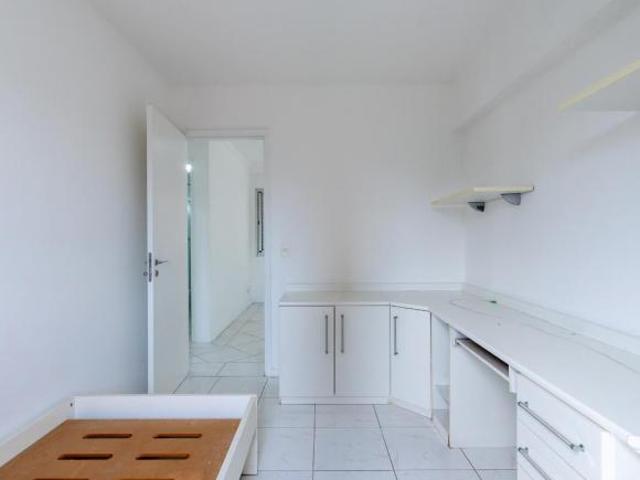 Confortável apartamento para venda em Bosque da Saúde com 3 quartos, sendo 1 suíte, 93m² mirtes mu