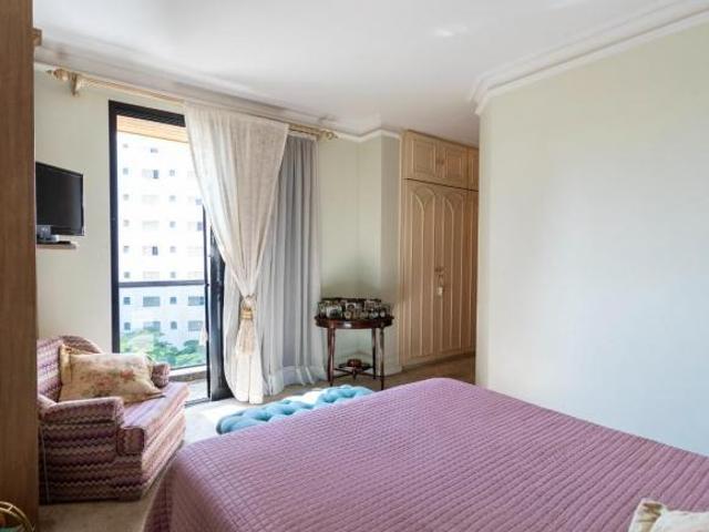 Versátil apartamento para venda em Campo Belo com 4 quartos, sendo 2 suítes, 255m² remaxclassique#