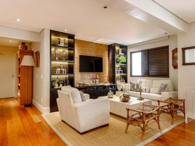 Confortável apartamento para venda em Itaim Bibi com 4 quartos, sendo 2 suítes, 195m² urban#3TJCN
