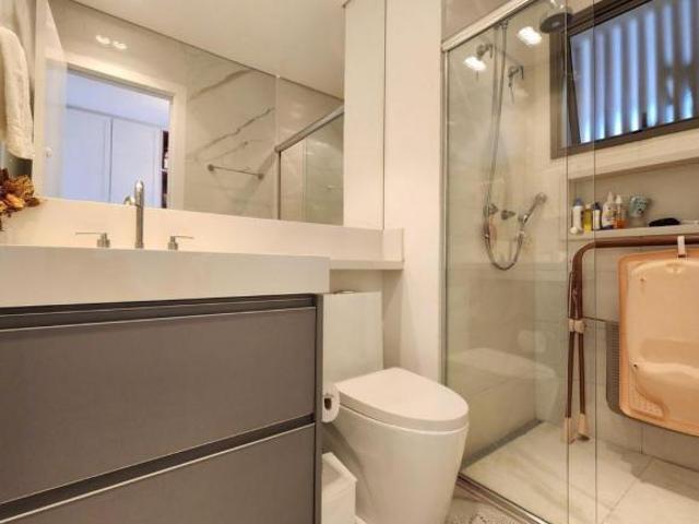 Aconchegante apartamento para venda em Itaim Bibi com 2 quartos, sendo 2 suítes, 134m² remaxares#R