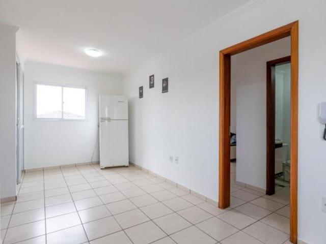 Confortável apartamento para venda em Jardim São Bento com 2 quartos, sendo 1 suíte, 55m²
