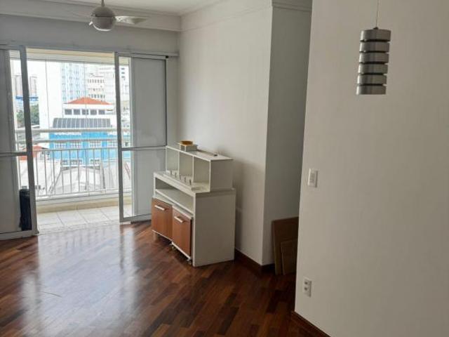 Agradável apartamento para venda em Lapa com 2 quartos, sendo 1 suíte, 56m²