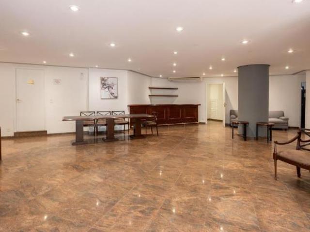 Confortável apartamento para venda em Moema com 3 quartos, sendo 1 suíte, 120m² kathrincoaracy#5Z7