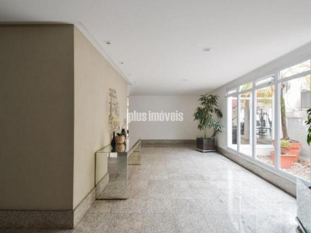 Excelente Apartamento para venda em Moema com 3 quartos, sendo 3 suítes, 124m²