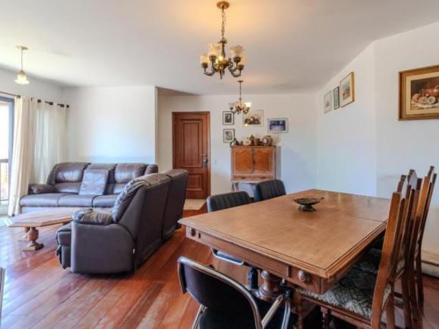 Deslumbrante apartamento para venda em Moema com 4 quartos, sendo 2 suítes, 148m²