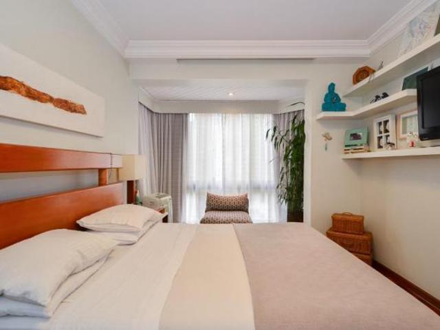 Atraente apartamento para venda em Morumbi com 4 quartos, sendo 3 suítes, 226.3m² theremaxcollecti