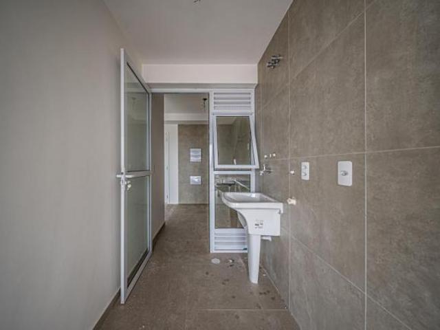 Funcional apartamento para venda em Parque São Domingos com 2 quartos, sendo 1 suíte, 70m² lauro v