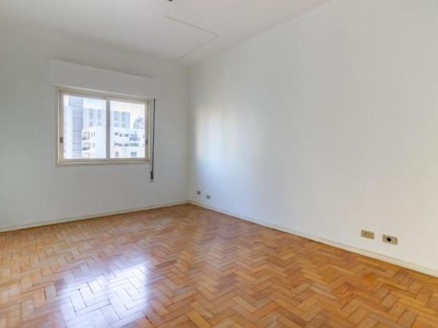 Confortável apartamento para venda em Perdizes com 3 quartos, sendo 1 suíte, 160m² danielebolzonel