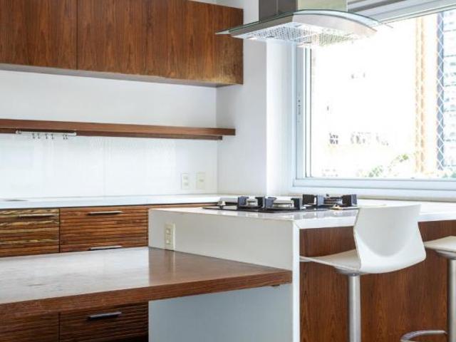 Versátil apartamento para venda em Perdizes com 3 quartos, sendo 3 suítes, 267m² michelecandido#IJ
