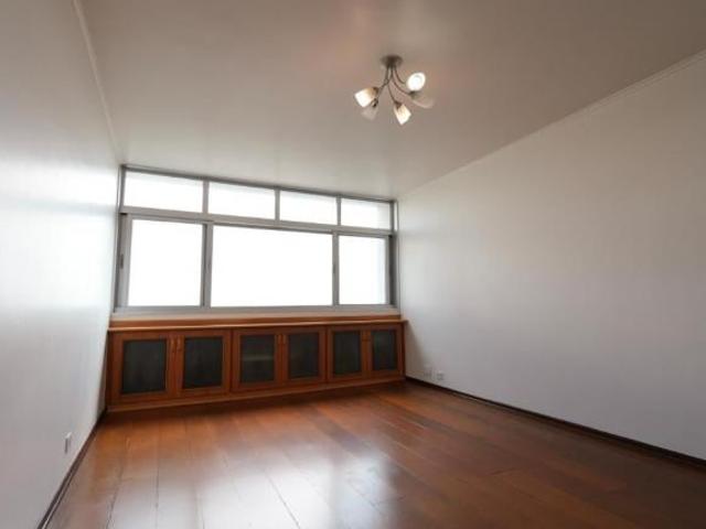 Confortável apartamento para venda em Sumarezinho com 3 quartos, sendo 1 suíte, 103m²