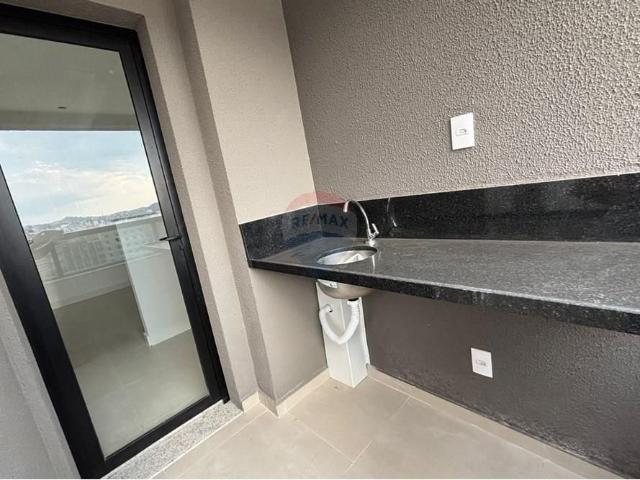 Excelente apartamento PCD de dois quartos, duas suites, duas vagas esclusivas, construção nova Grupo Diamond, no bairro Granbery