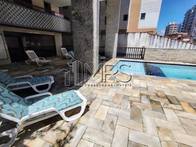 Excelente apartamento reformado de 02 dormitórios, sendo 01 suíte, 02 sacadas, 01 vaga de garagem, p