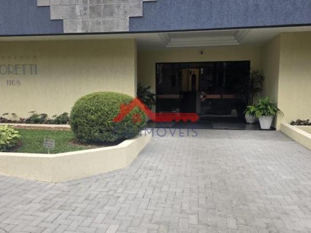 EXCELENTE APARTAMENTO REFORMADO, LINDO EM OTIMA LOCALIZAÇÃO