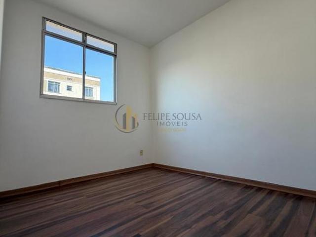 EXCELENTE APARTAMENTO REFORMADO 2 QUARTOS E 1 VAGA