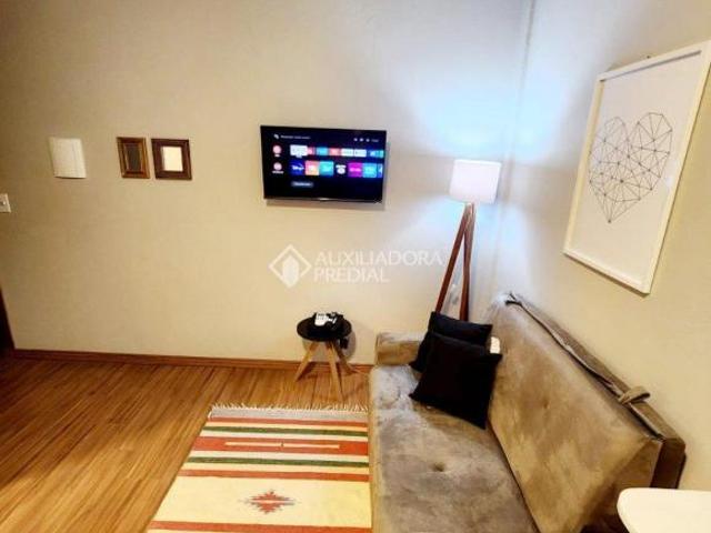 Excelente Apartamento totalmente mobiliado em frente a UFRGS