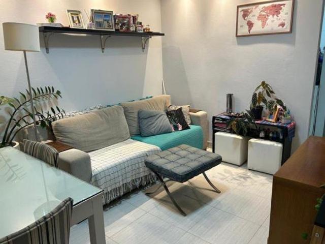 EXCELENTE APARTAMENTO TODO REFORMADO