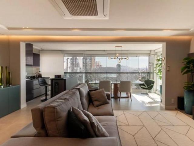 Espetacular apartamento para venda em Pompeia com 3 quartos, sendo 1 suíte, 123m²