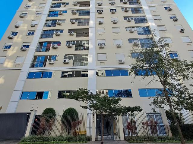 Excelente Apartamentosemi mobiliado com 2 dormitórios sendo um suíte para locação, em ótima locali