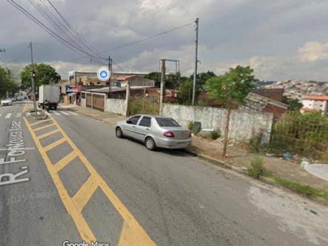 Excelente Área 1.500m² Comercial Residencial Situada na Vila Carmosina Itaquera SP