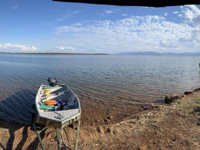 EXCELENTE ÁREA ÁS MARGENS DO LAGO SERRA DA MESA