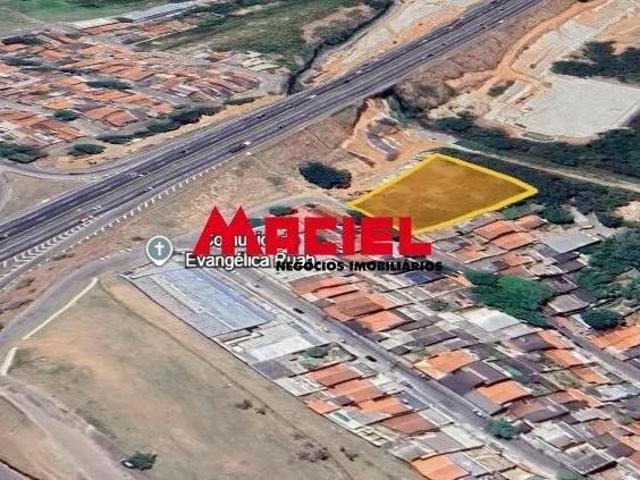 Excelente área mista as margens da Via Dutra