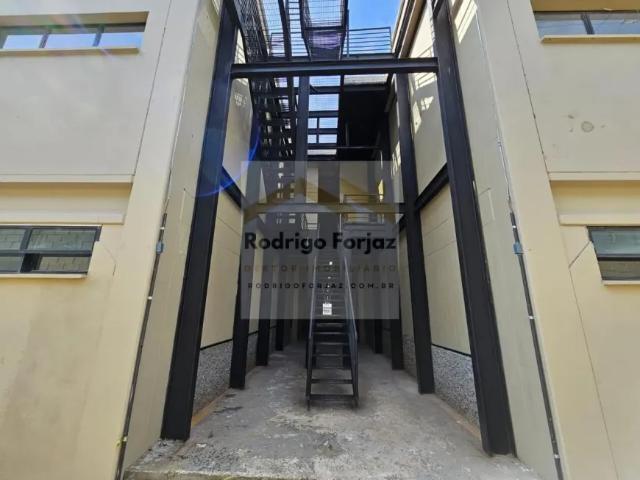 Excelente galpão locação em alphaville, a/c: 5.018,80m², AFabril: 3.998,54m², PD: 10m, 03 Docas, 22 Va