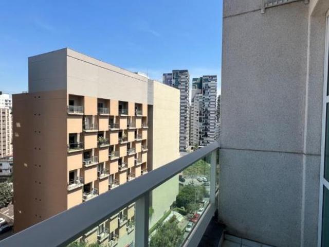 Elegante duplex para venda e locação em Indianópolis com 1 quarto, sendo 1 suíte, 45m²