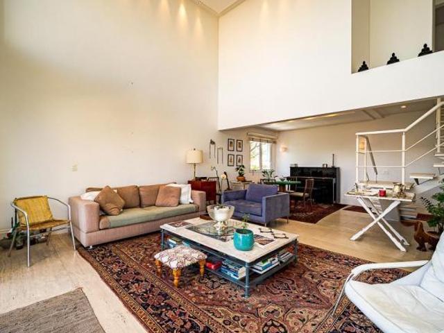 Sensacional duplex para venda e locação em Perdizes com 4 quartos, sendo 2 suítes, 222m² mlimaosca