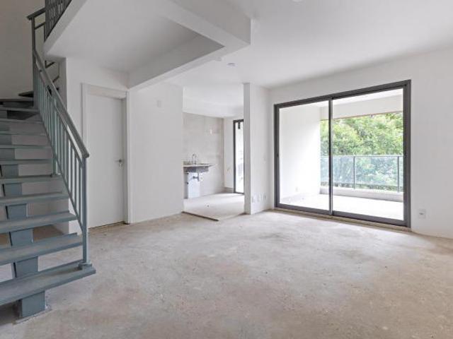Atraente duplex para venda em Perdizes com 2 quartos, sendo 2 suítes, 91m²