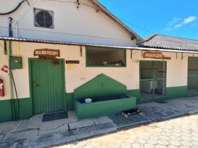EXCELENTE FAZENDA A VENDA NA REGIÃO DO VALE DO PARAÍBA CACHOEIRA PAULISTA SP* ? *COMPORTA 250