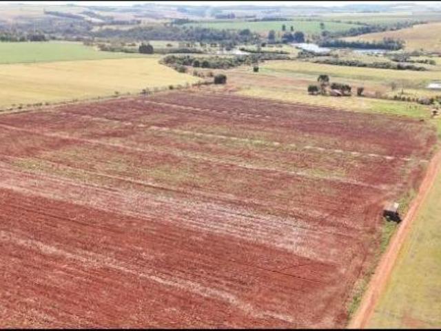 EXCELENTE FAZENDA A VENDA EM ITAPETININGA SP* ? Área Total: 135,96 Hectares ou 56,18 Alqueires