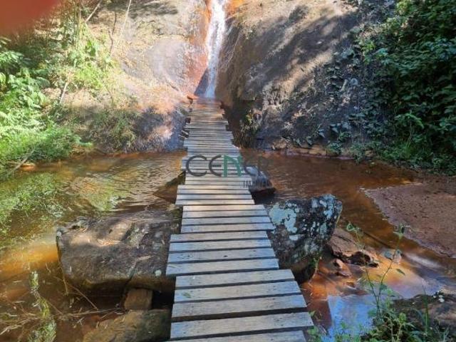 Excelente fazenda de 72,26 ha, bem montada e bem localizada