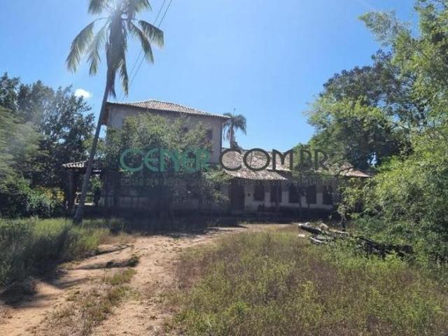 Excelente Fazenda de 813 ha com Casarão Secular e 6 Km de Margem do Rio das Velhas