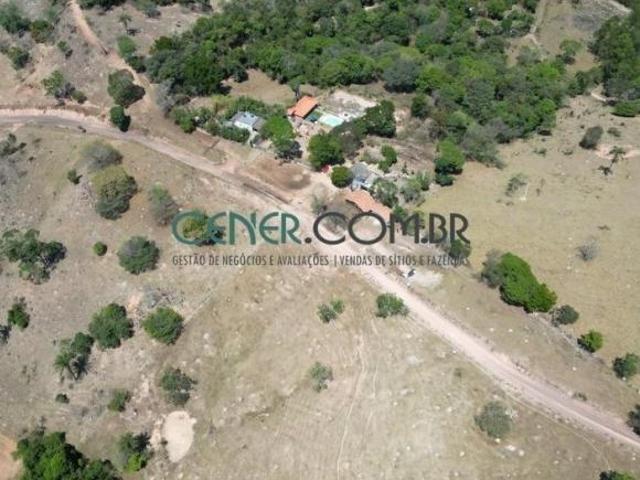 Excelente Fazendinha de 18 ha nas Margens do Rio para em Itaguara MG