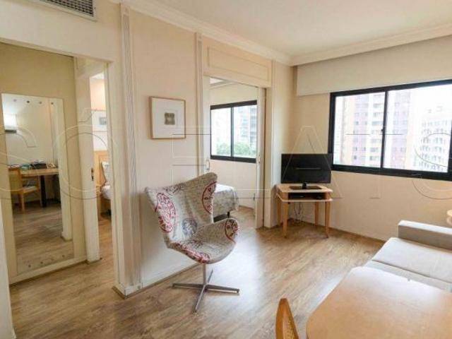 Excelente flat na Bela Vista, com localização privilegiada, a poucos metros da Av. Paulista