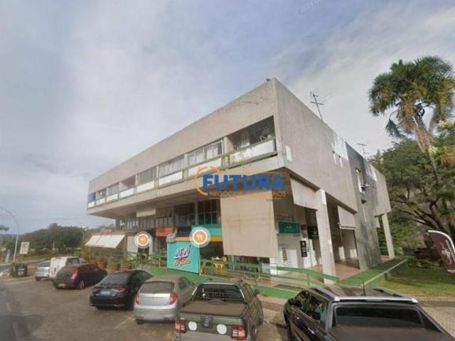 Kitnet 32,64 m², Reformada, segundo andar CLN 114