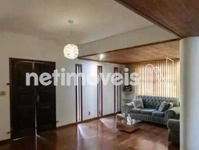 Excelente imóvel no Paquetá com 463m²