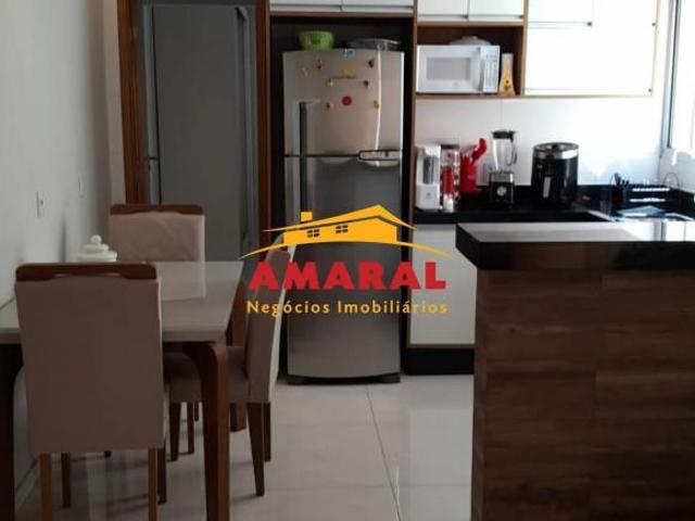 EXCELENTE IMÓVEL COM 2 QUARTOS 1 SUÍTE, COZINHA PLANEJADA E ÓTIMO ACABAMENTO ACEITA FINANCIAMENTO