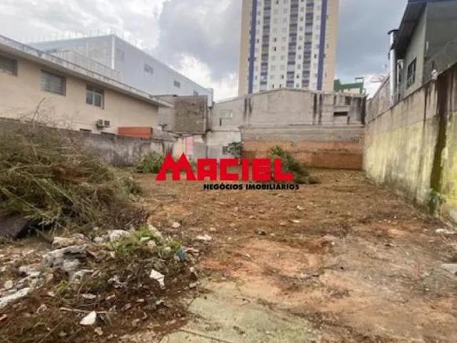 Excelente imóvel comercial, atrás da Avenida Paraibuna, Jd. São Dimas