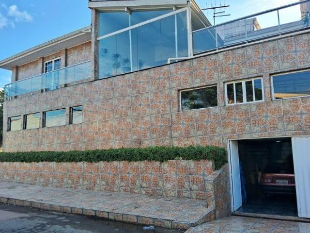 Excelente Imóvel Comercial e/ou Residencial bem localizado no Uberaba