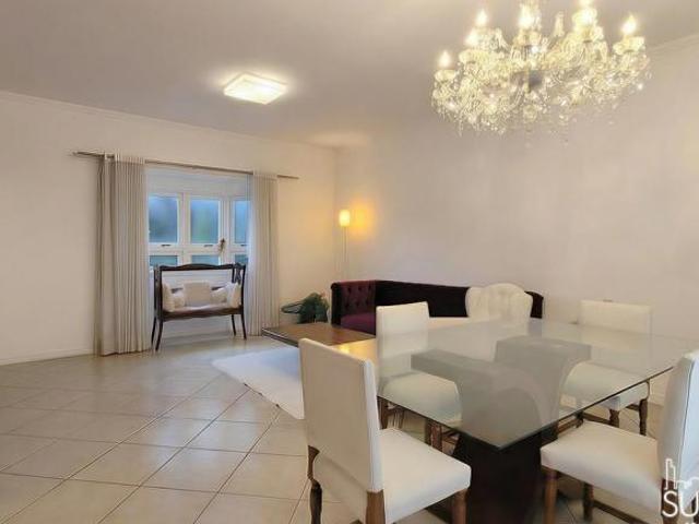 Casa em condominio, 3 suites, 4 vagas e muito lazer