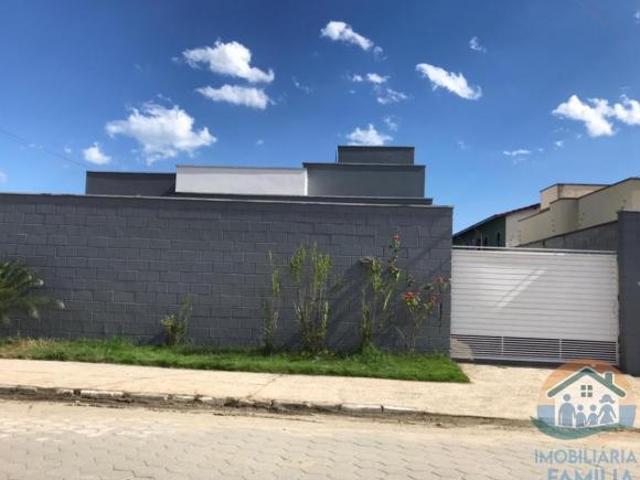 EXCELENTE IMÓVEL LOCALIZADO NO BAIRRO BALNEÁRIO DOS GOLFINHOS EM CARAGUATATUBA!