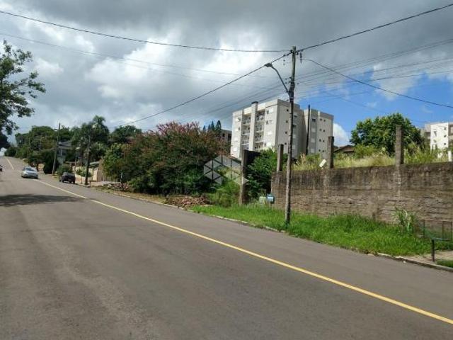 Excelente investimento !Ótimo terreno com 480m2 em bairro nobre da cidade. perto das principais aven