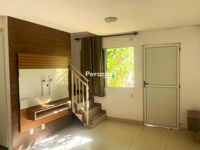 Excelente Investimento: Casa de 3 Quartos sendo 1 Adaptado em Condomínio com Segurança, Lazer e Alto