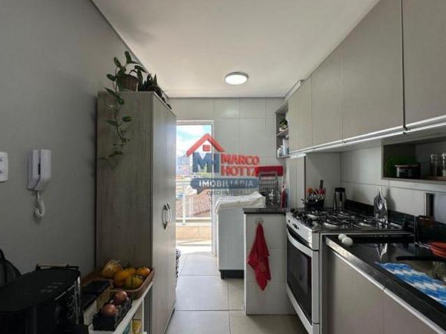 Excelente Oportunidade na Guilhermina Apartamento com 2 dormitórios, 1 suíte