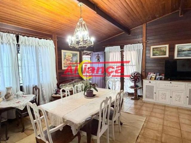 EXCELENTE OPORTUNIDADE NA VILA ROSÁLIA ? ESPAÇO, CONFORTO E VERSATILIDADE EM UM ÚNICO IMÓVEL!