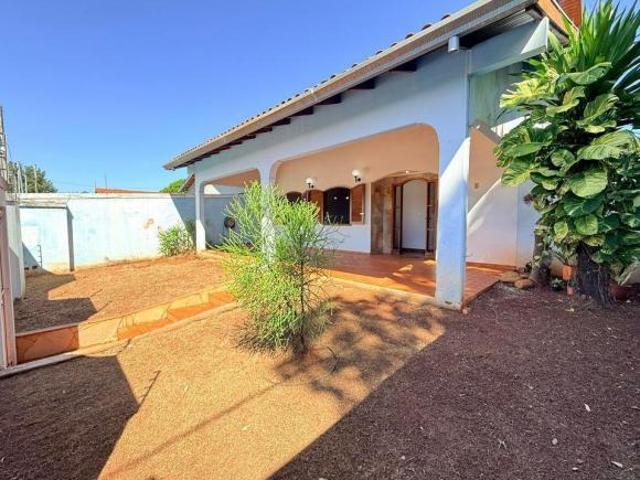 Excelente oportunidade no Cabreúva 2 suítes + 2 quartos !