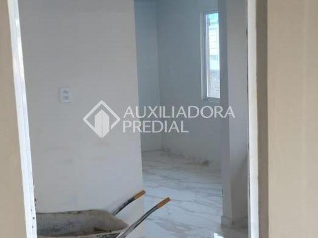 Excelente Oportunidade no Rio Branco: 2 Casas no Mesmo Terreno 250m² Privativos