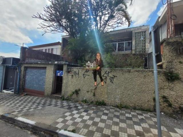 Excelente oportunidade a venda no centro de caieiras